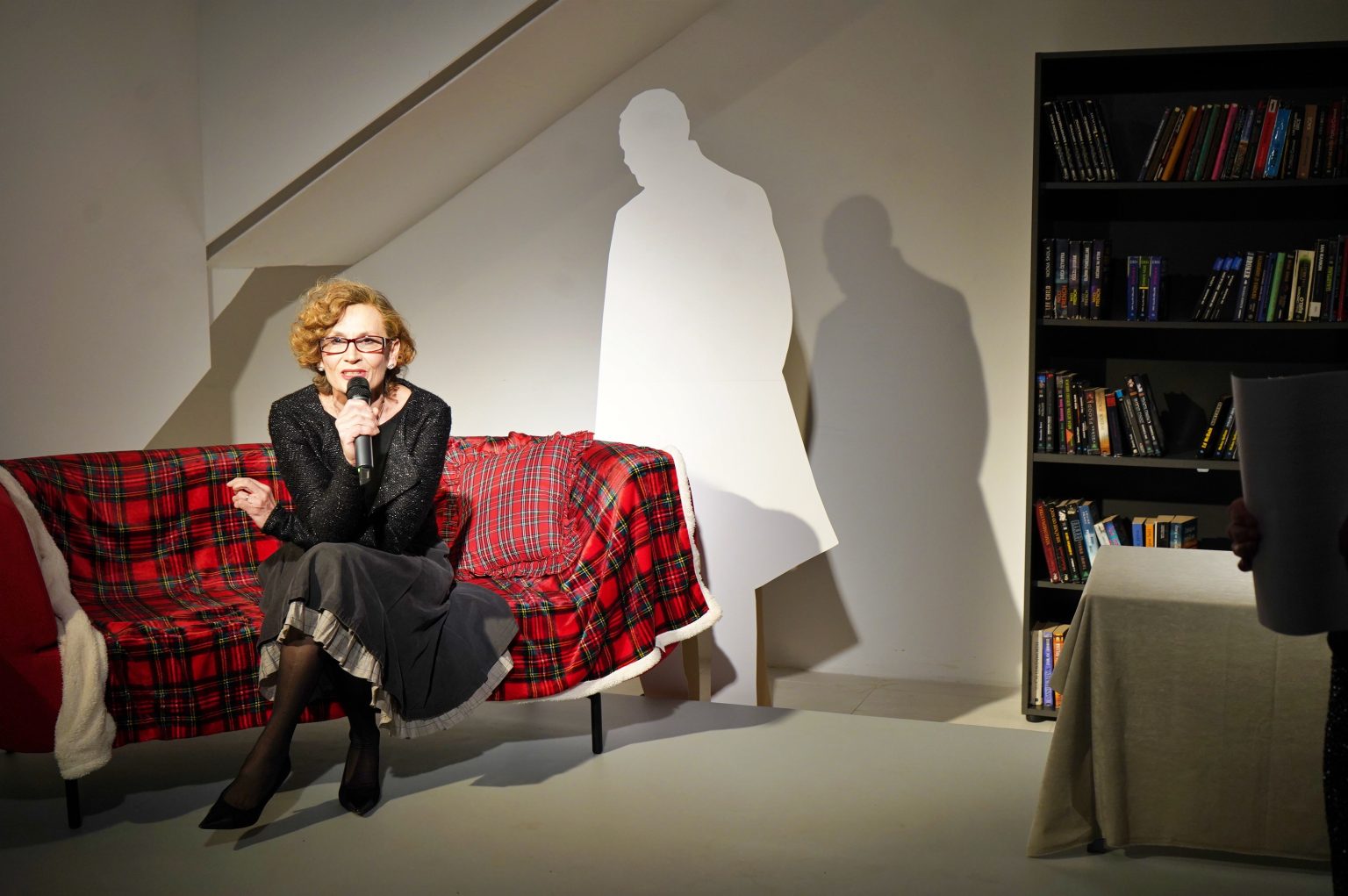 Otvorenje Krimi-kutka GKMM-a u Knjižnici Trstenik - Gradska knjiznica ...